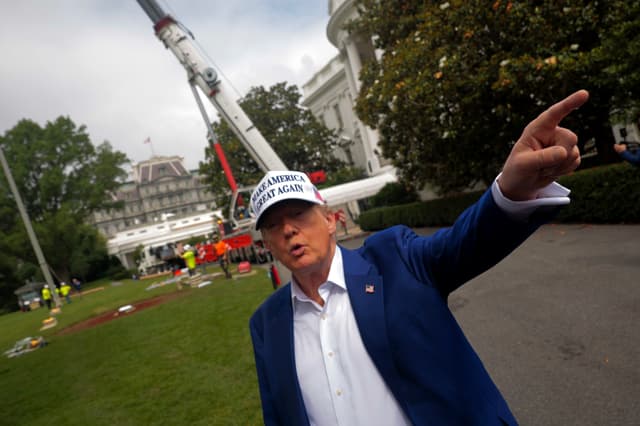 Trump Gifts to America New ‘Beautiful’ 100-Foot Flag Poles at the White ...